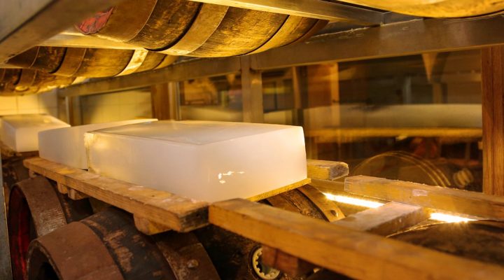 Bavarian restaurant & pub at the Viktualienmarkt - Der Pschorr in ...